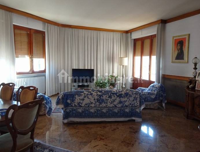 Appartamento via Umbro Casentinese, Centro, Bibbiena