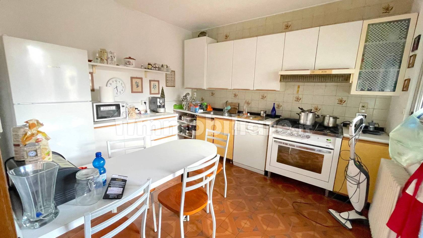 Appartamento da ristrutturare, quarto piano, Maggiolina, La Spezia