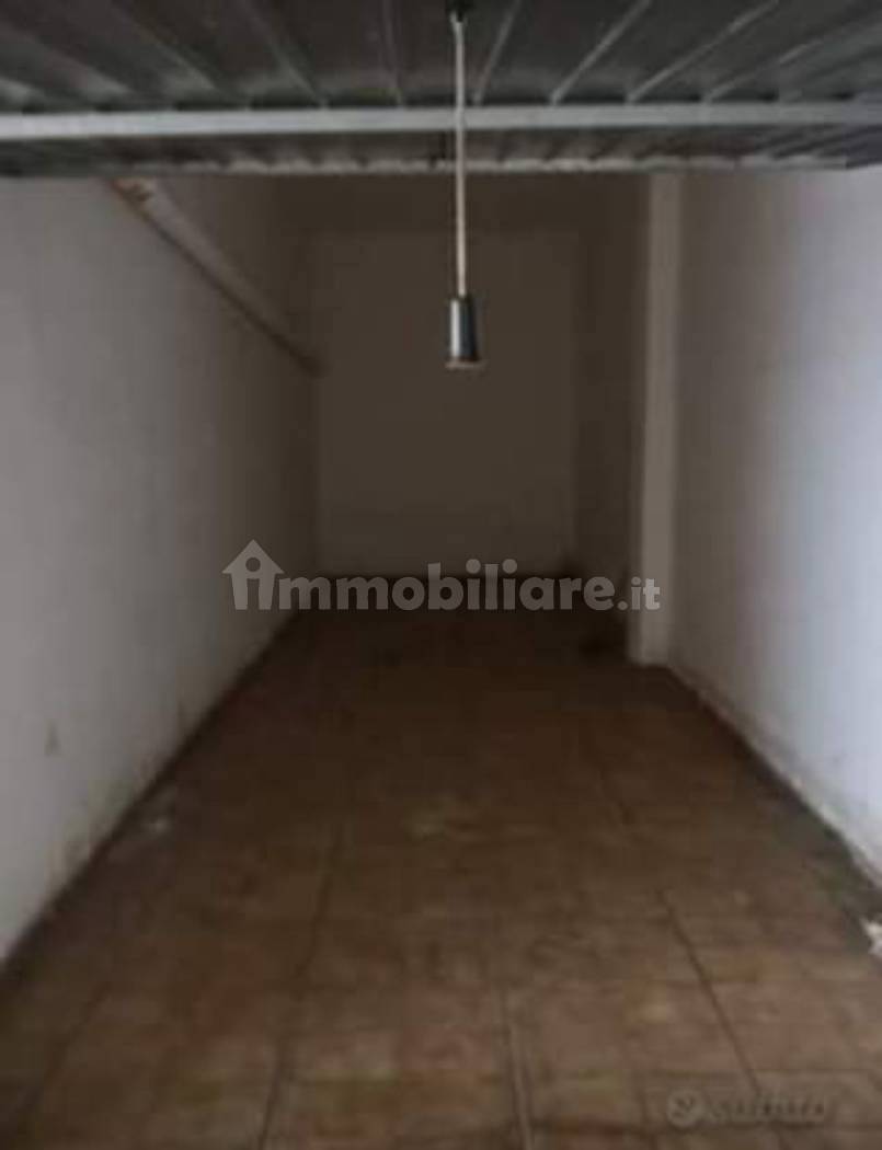 Garage - Box in Vendita