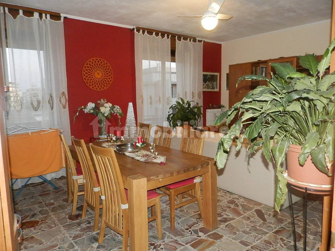 Trilocale buono stato, quarto piano, San Paolo, Novara