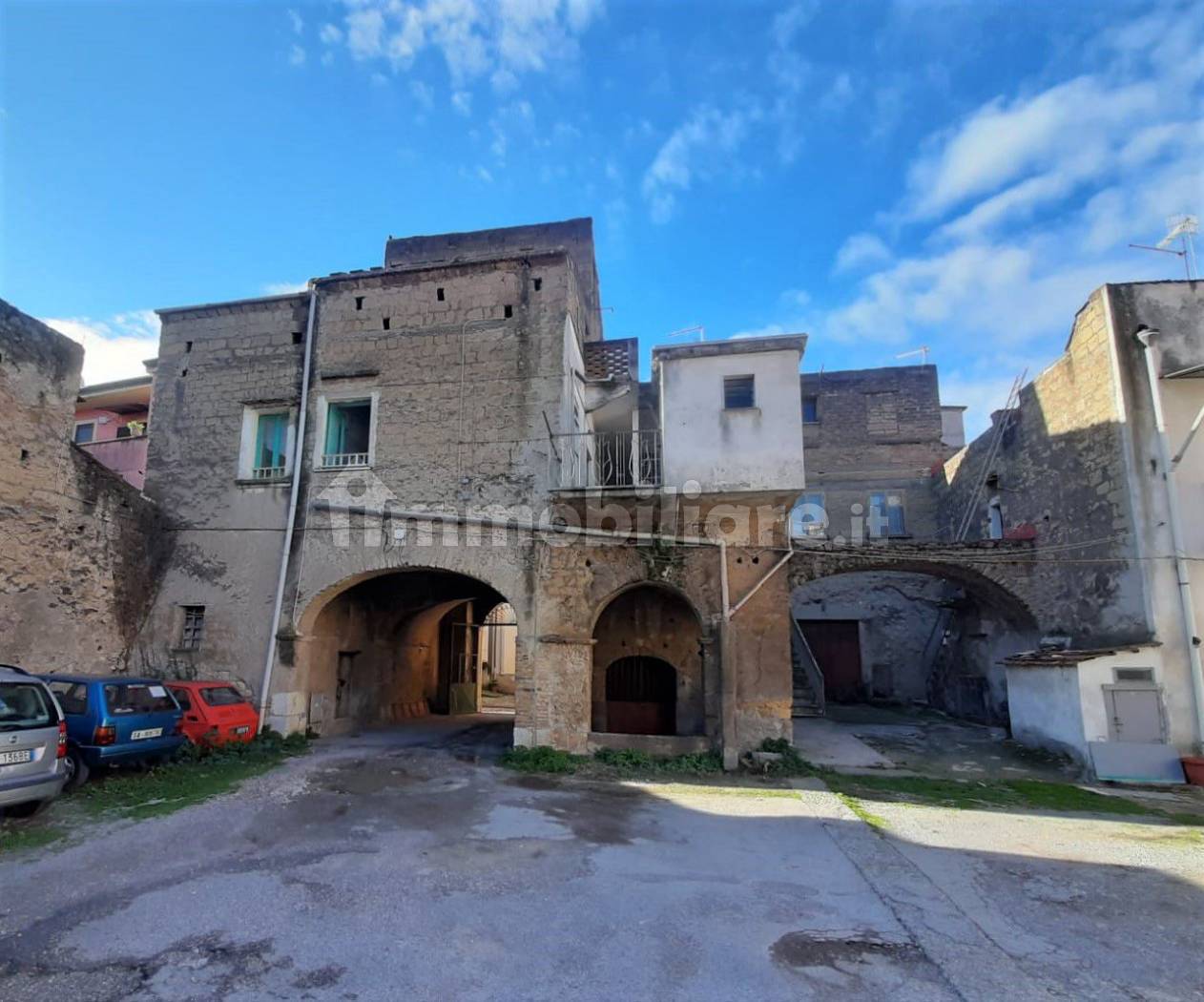 Appartamento Palazzo Avaschieri, Centro, Roccapiemonte