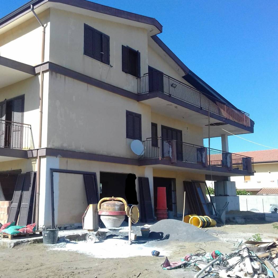 Villa plurifamiliare via trapani San c, San Pietro Clarenza