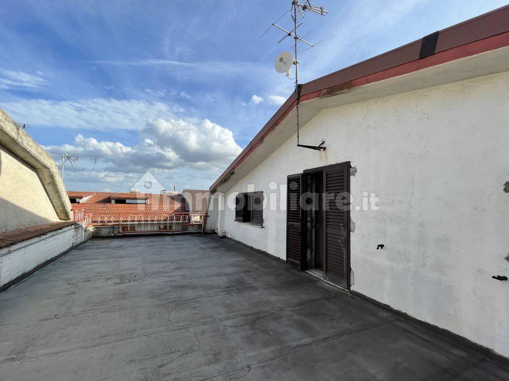 Mansarda via della Concordia, Apice