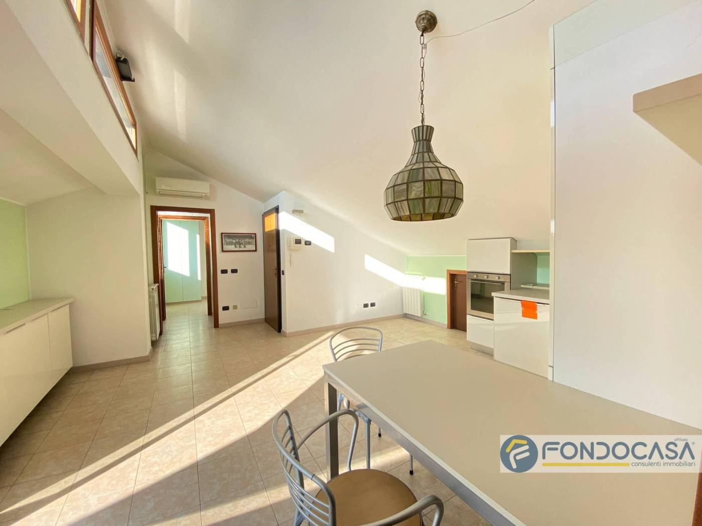 Trilocale via marconi, Centro, Seveso