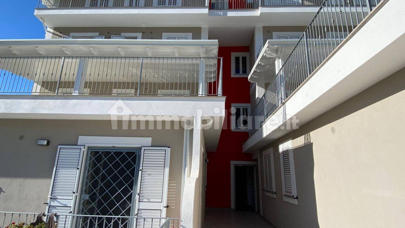 Trilocale via della Repubblica, Centro, Belvedere Marittimo