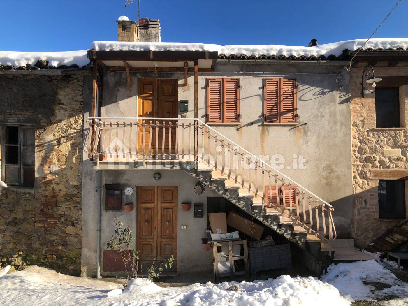 Bilocale frazione Ferrà, Montemonaco