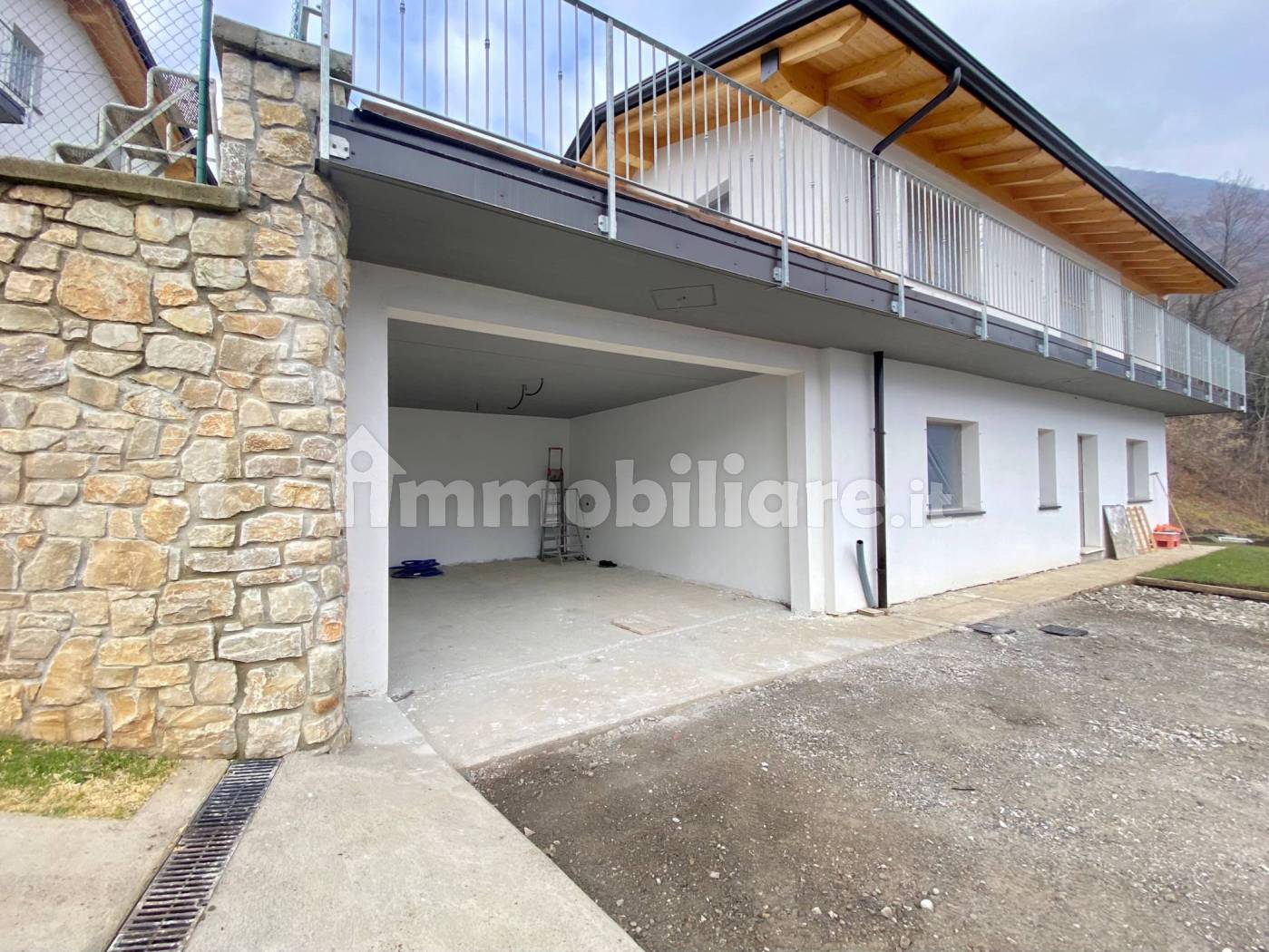 Villa unifamiliare Strada Pendezzo 9, Bianzano