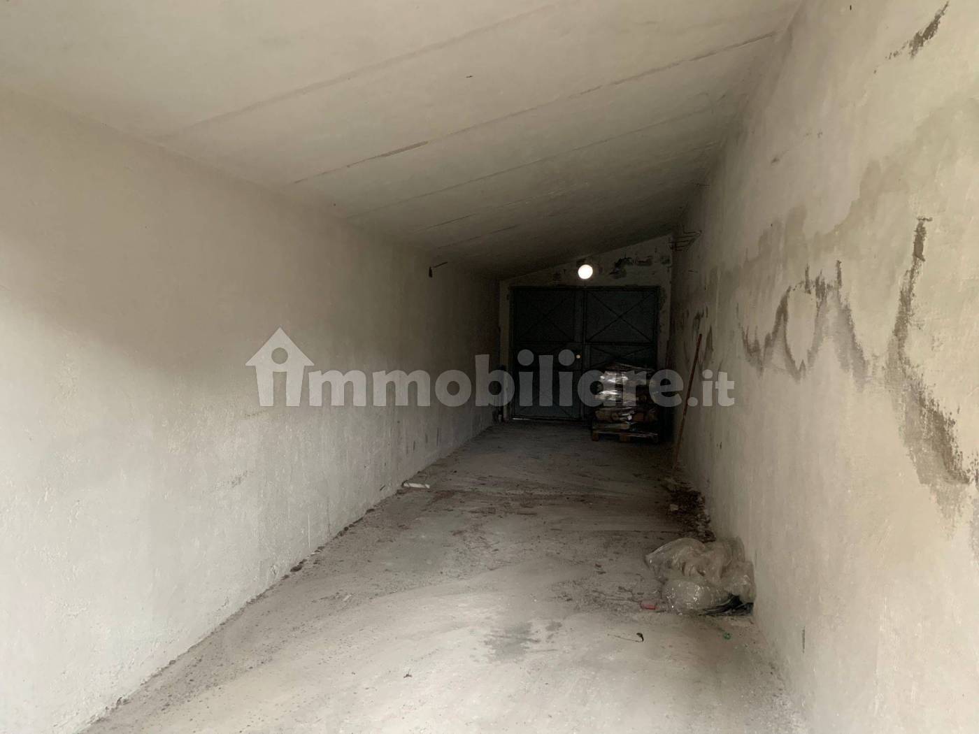 Garage - Box in Vendita