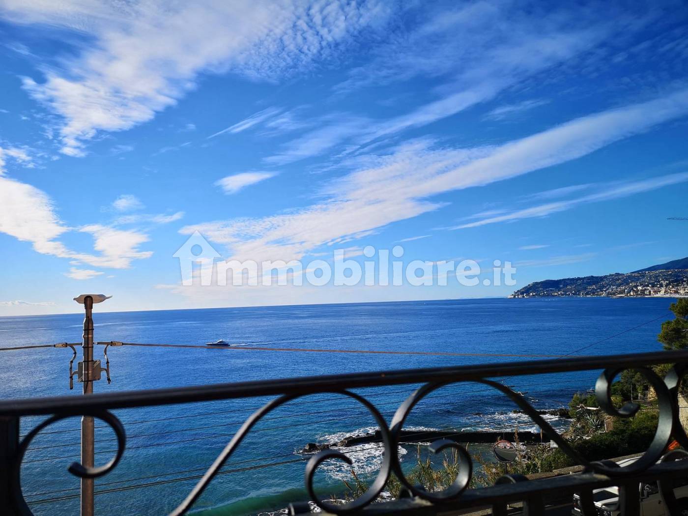 Bilocale nuovo, secondo piano, La Brezza - Tre Ponti, Sanremo