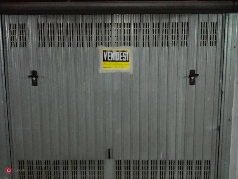 Garage - Box in Vendita