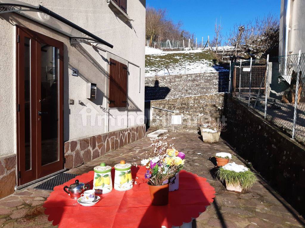 Affitto Casale in via Monte 34 Castiglione dei Pepoli. Buono stato, 110 ...