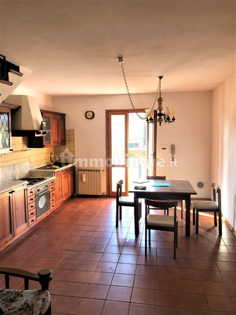 Trilocale via Michele Savelli 301, Centro, Castrocaro Terme e Terra del Sole