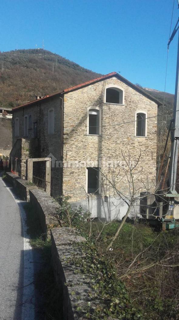 Rustico via Agostino Guglieri, Centro, Borgomaro