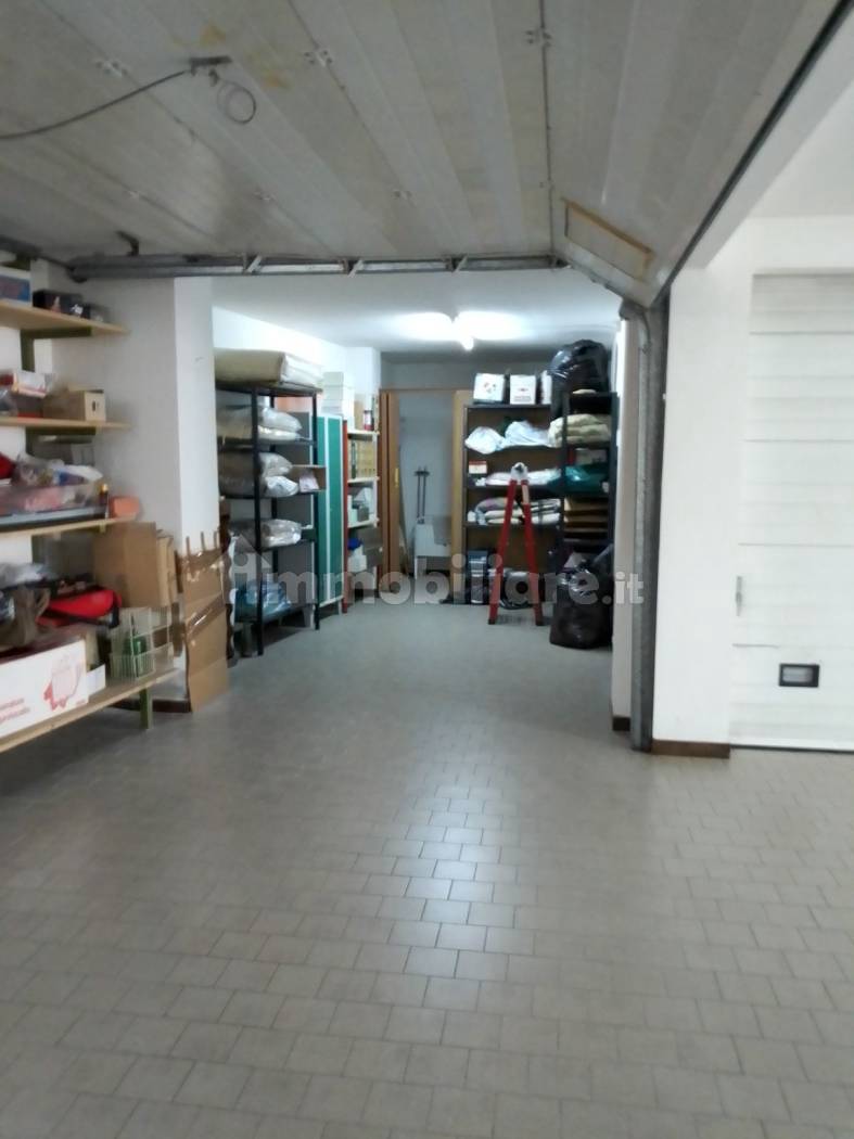 Garage - Box in Vendita