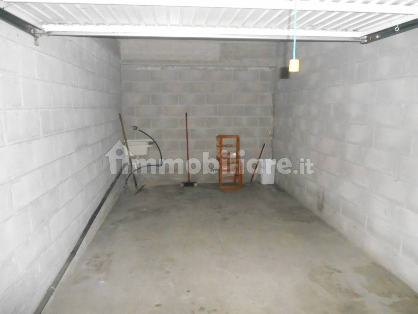 Garage - Box in Vendita