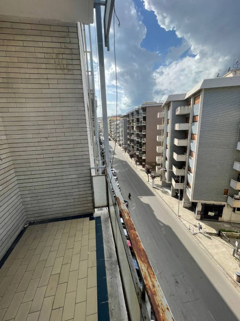 Appartamento via Nicola Serra, Centro, Cosenza
