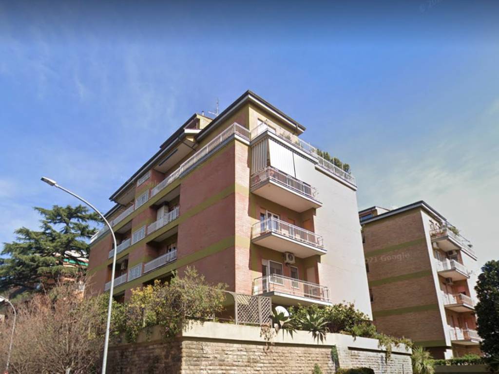Asta per appartamento, via Giuseppe Belluzzo 25 Roma