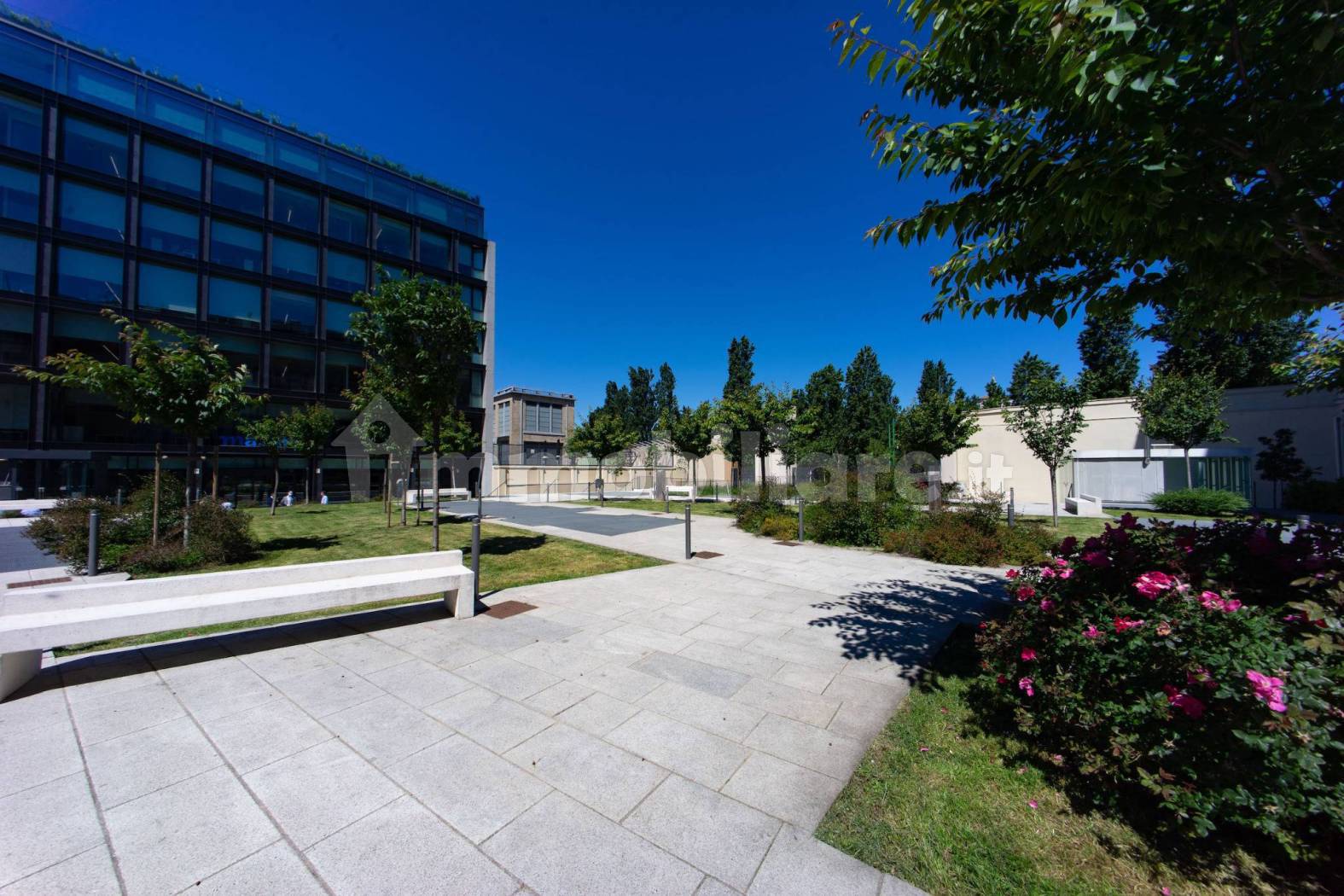 Garage - Box in Vendita