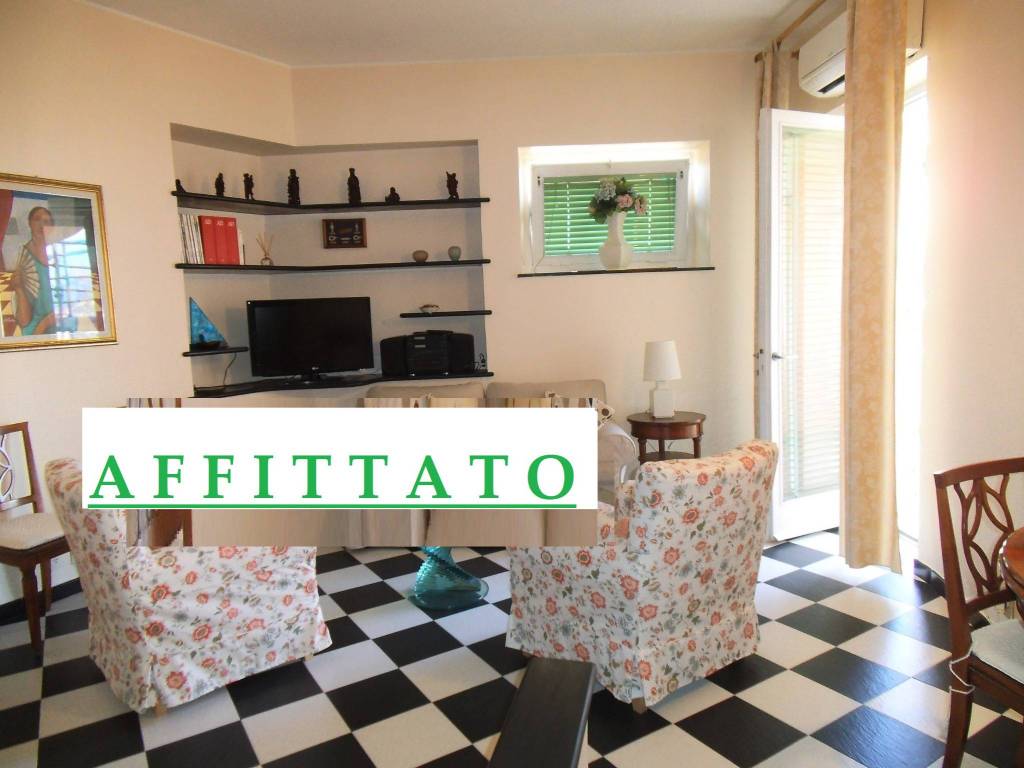 Affitto Appartamento Genova. Monolocale in via Nicola Fabrizi. Buono ...