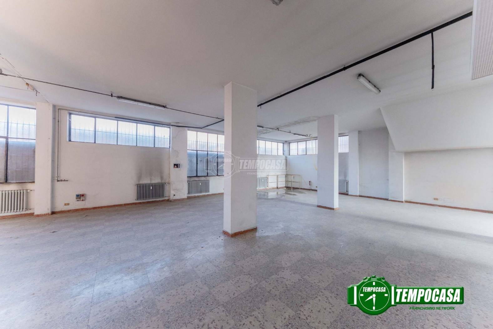 Laboratorio in Vendita