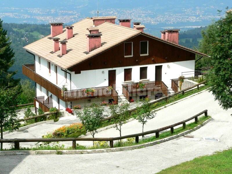 Trilocale via Faverghera 1060, Nevegal, Belluno