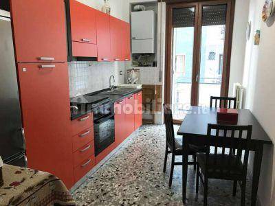 Trilocale via Saffi 16 65125 Pescara Italia, Viale Bovio - Piazza Duca degli Abruzzi, Pescara