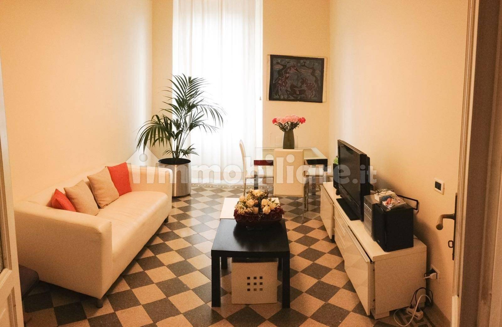 Quadrilocale via Giovanni Sforza, Centro, Massa