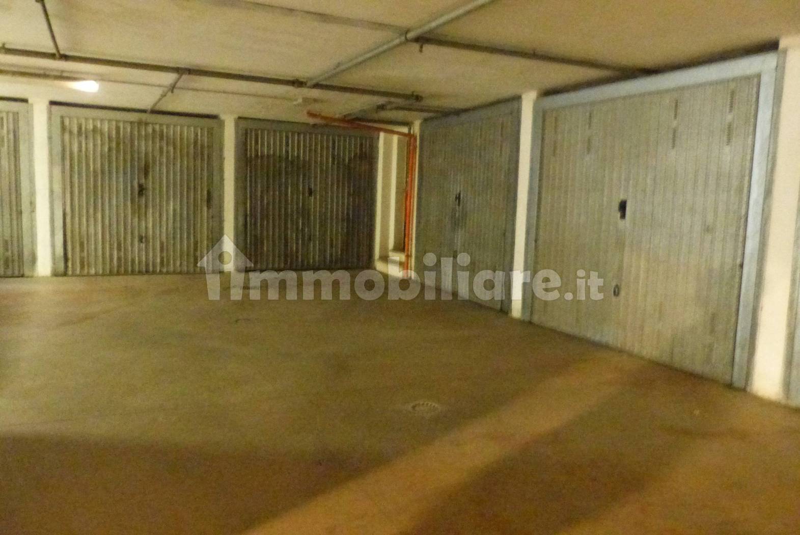 Garage - Box in Vendita