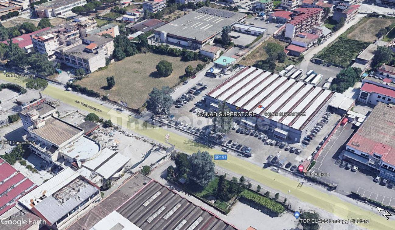 Locale commerciale in Vendita