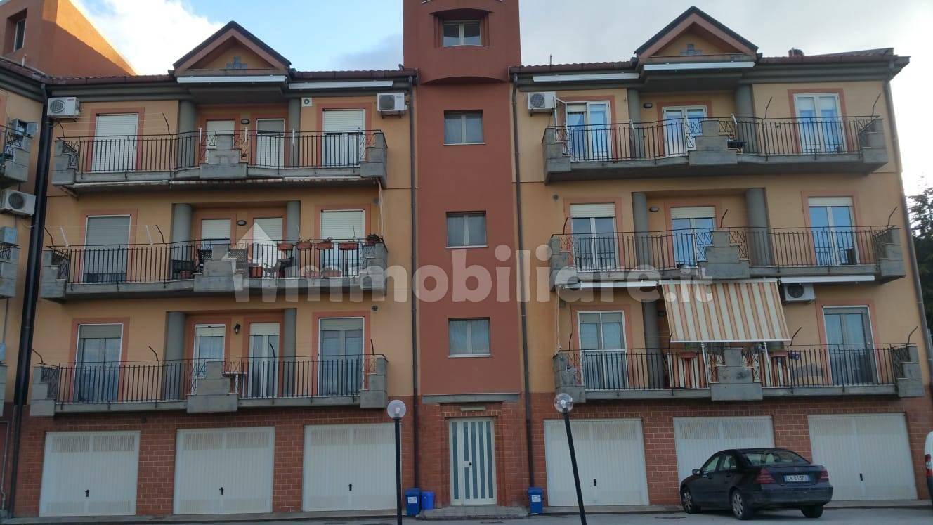 Appartamento via giorgio almirante, Aidone