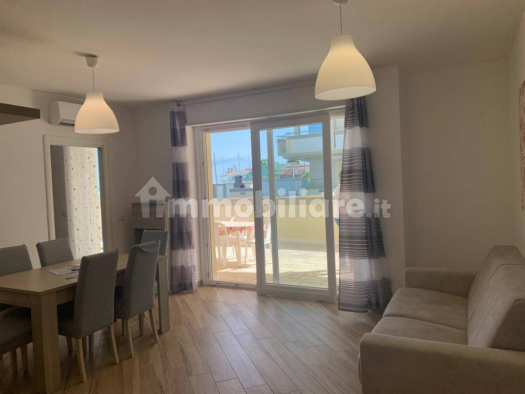 Trilocale viale Alcione 6A, Centro, Francavilla al Mare