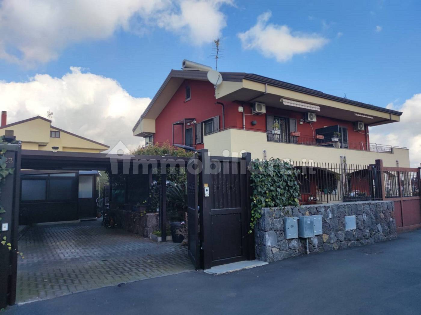 Trilocale via Tindari, Centro, Mascalucia