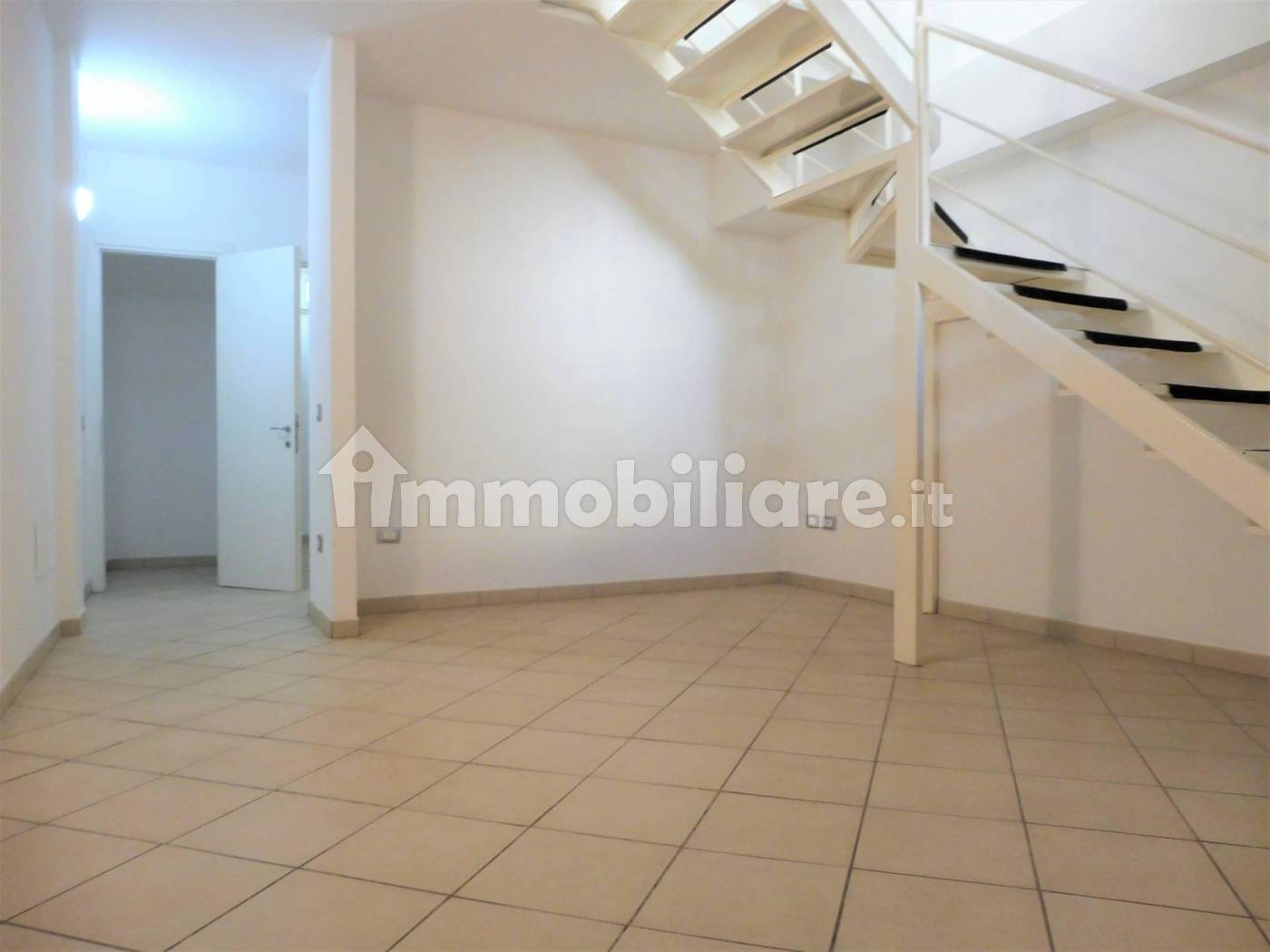 Bilocale piazza Guido Guerra, San Rocco - Lungarno, Empoli