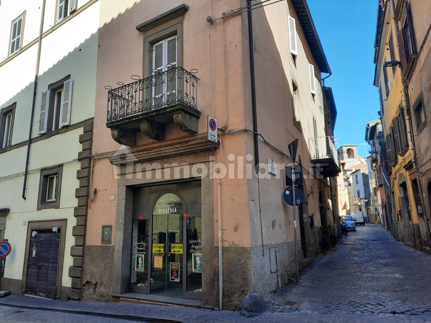 Quadrilocale via Giuseppe Garibaldi, Sacrario - Piazza della Rocca, Viterbo
