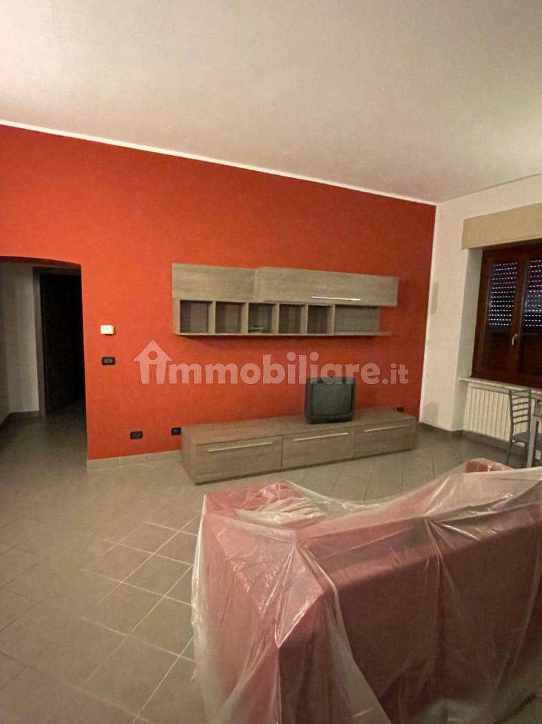 Trilocale ottimo stato, primo piano, Centro, Tortona