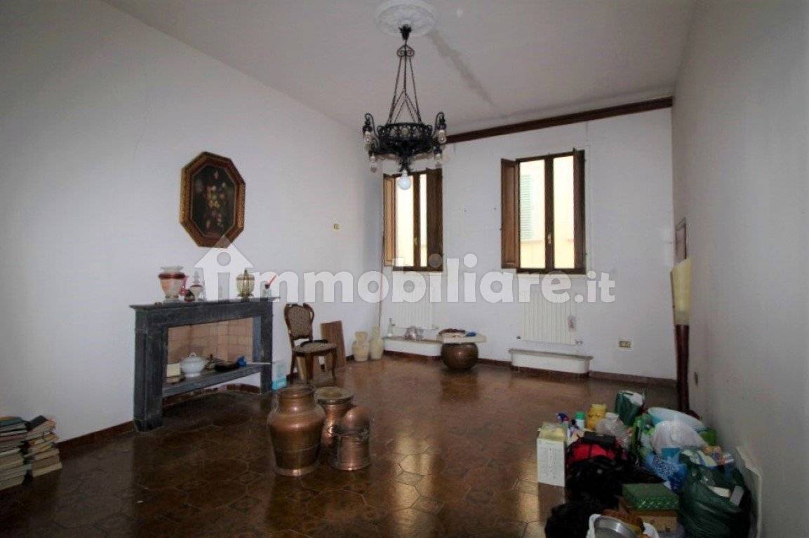 Quadrilocale via Roma, Città, Montevarchi