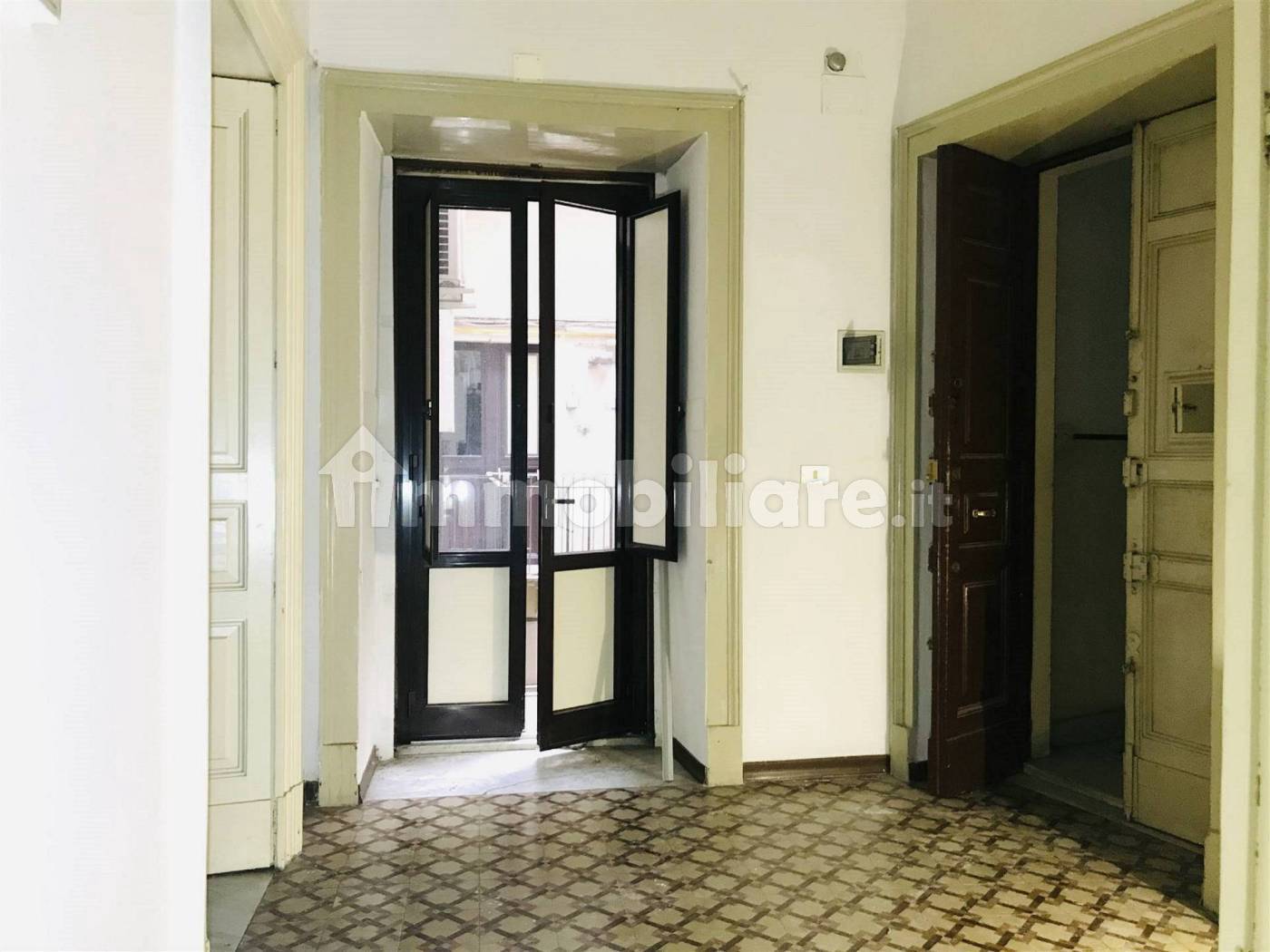 Quadrilocale piazza San Domenico, Centro Storico, Catania