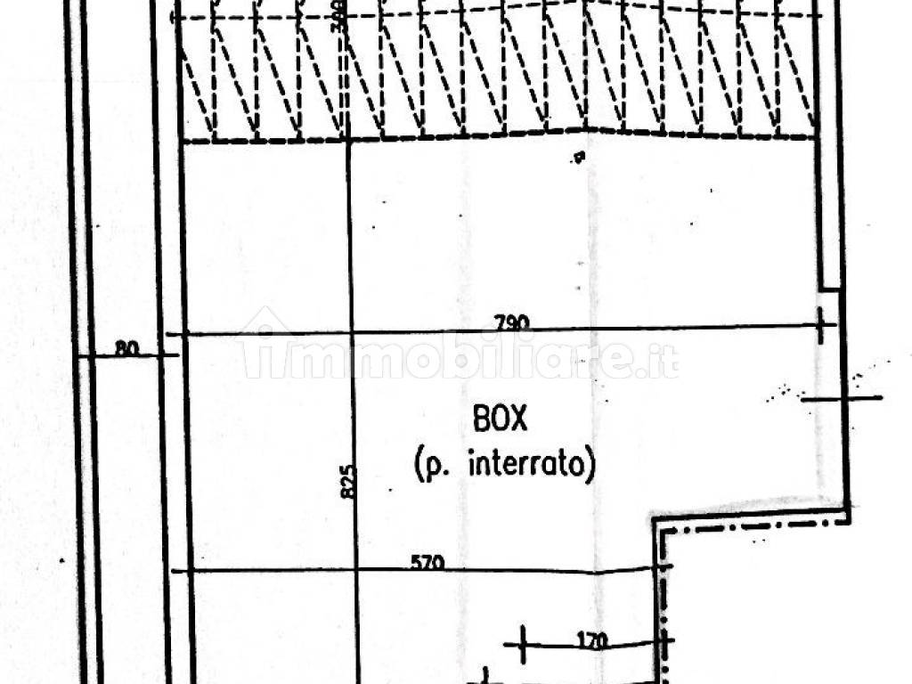 Locale commerciale via Arcivescovo Carafa 26, Modugno, rif. 93407226 ...