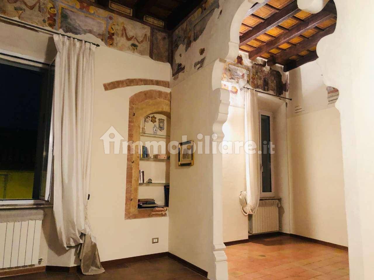 Trilocale via SAN GIOVANNI, Centro Storico, Piacenza