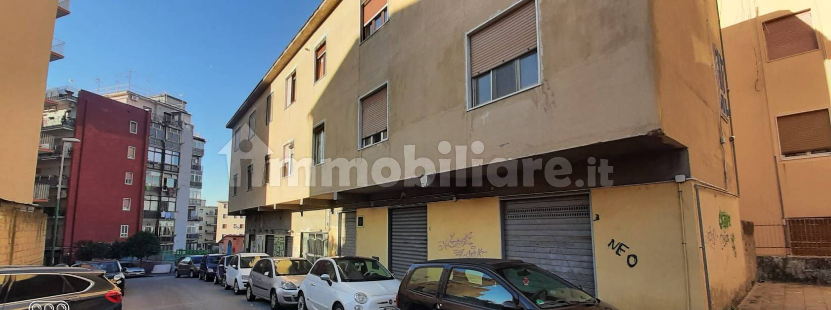 Locale commerciale in Vendita