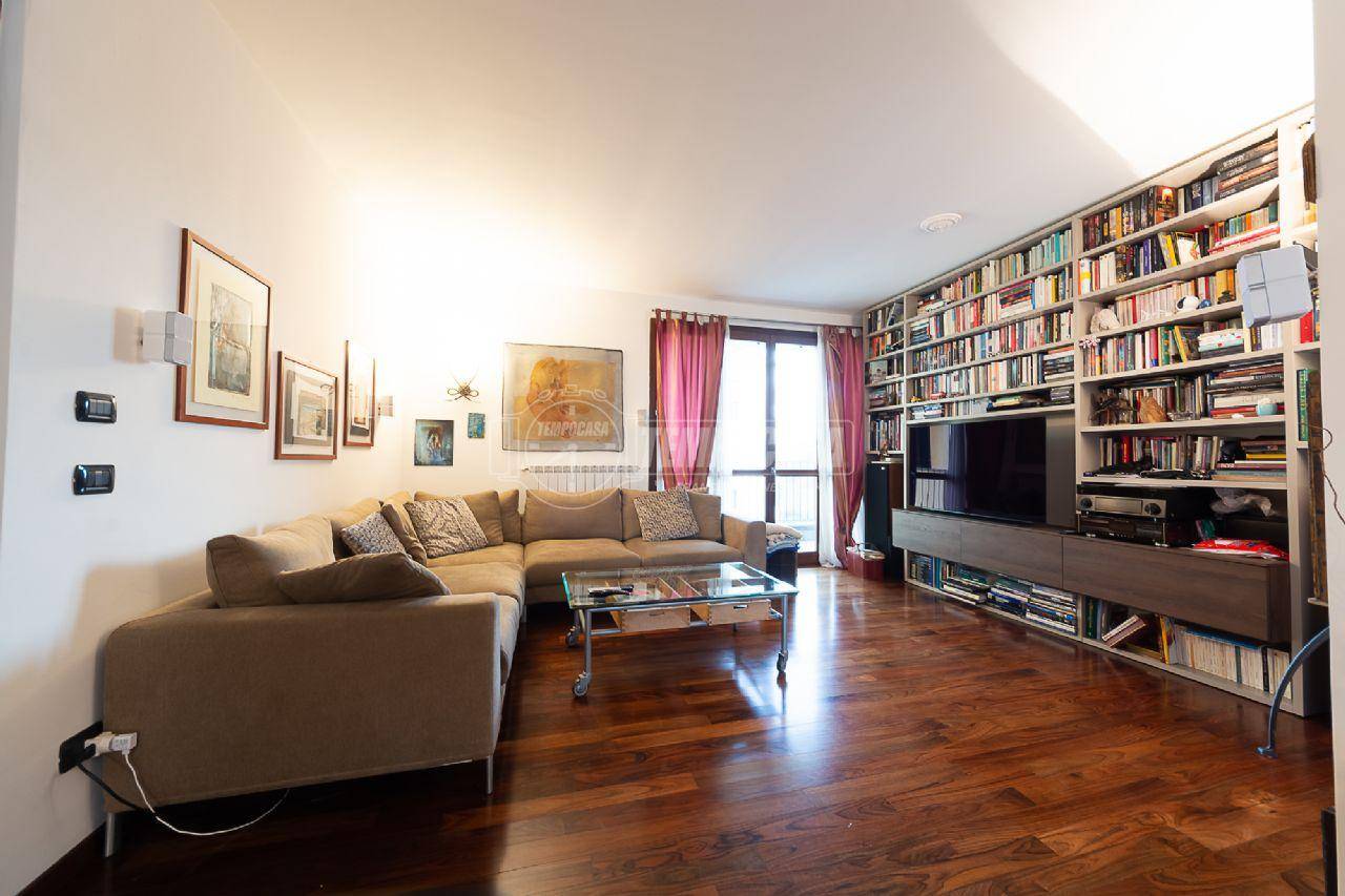 Trilocale via LUINI 4/A, Stazione, Lissone