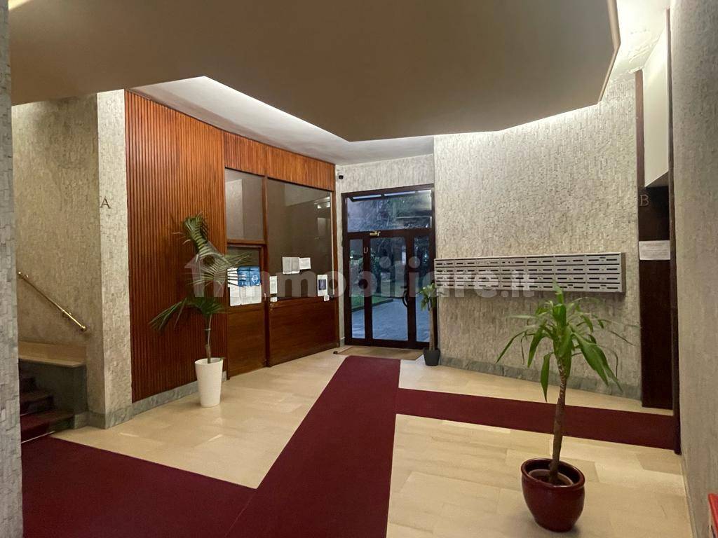 Quadrilocale via Francesco Caracciolo 28, Cenisio, Milano