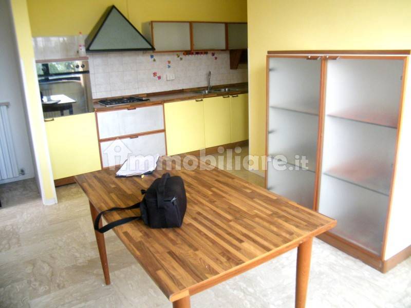 Trilocale via Trieste 4, Moie, Maiolati Spontini