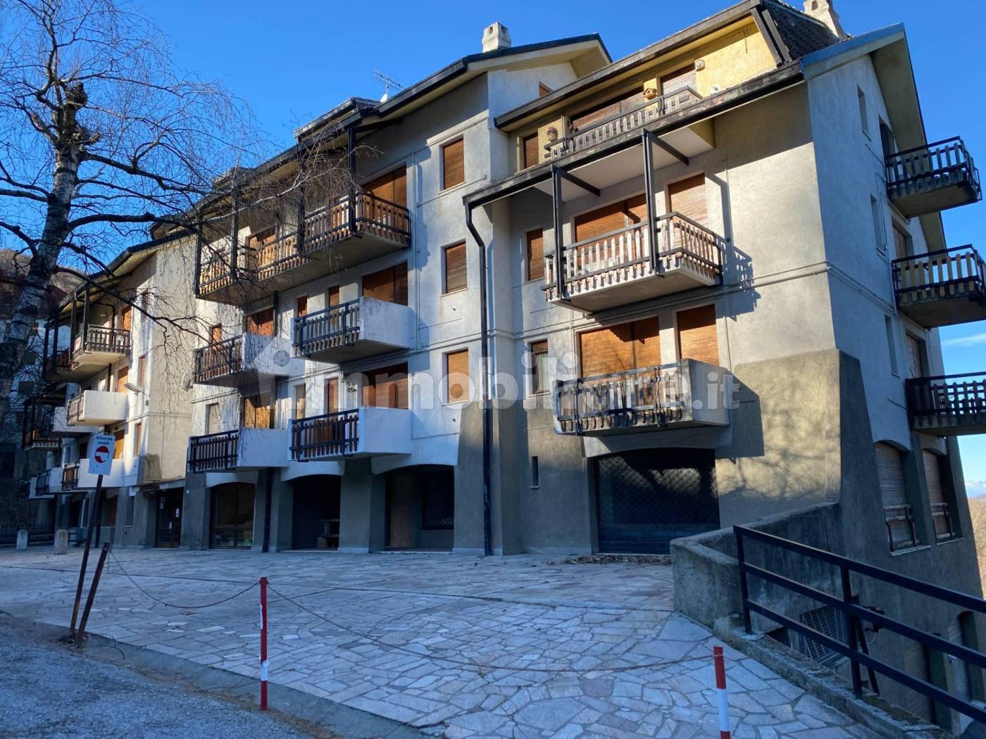 Appartamento via Del Poggio, Pallarea, Viola