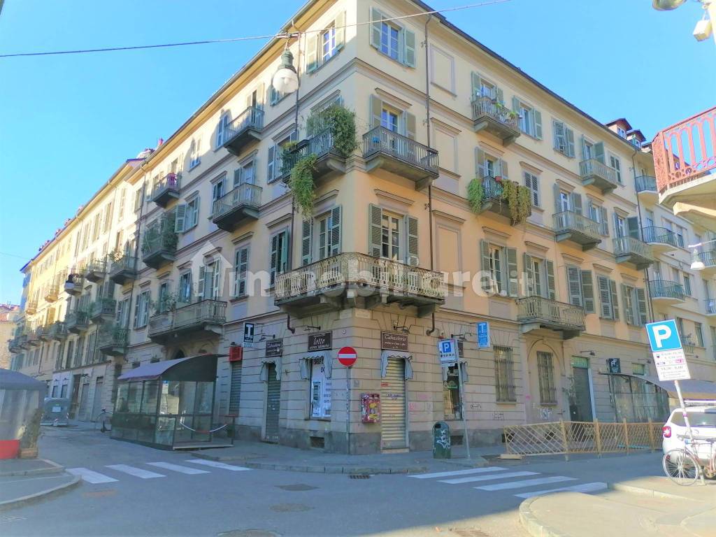 Affitto Appartamento Torino. Bilocale in via Giuseppe Baretti 9. Buono ...