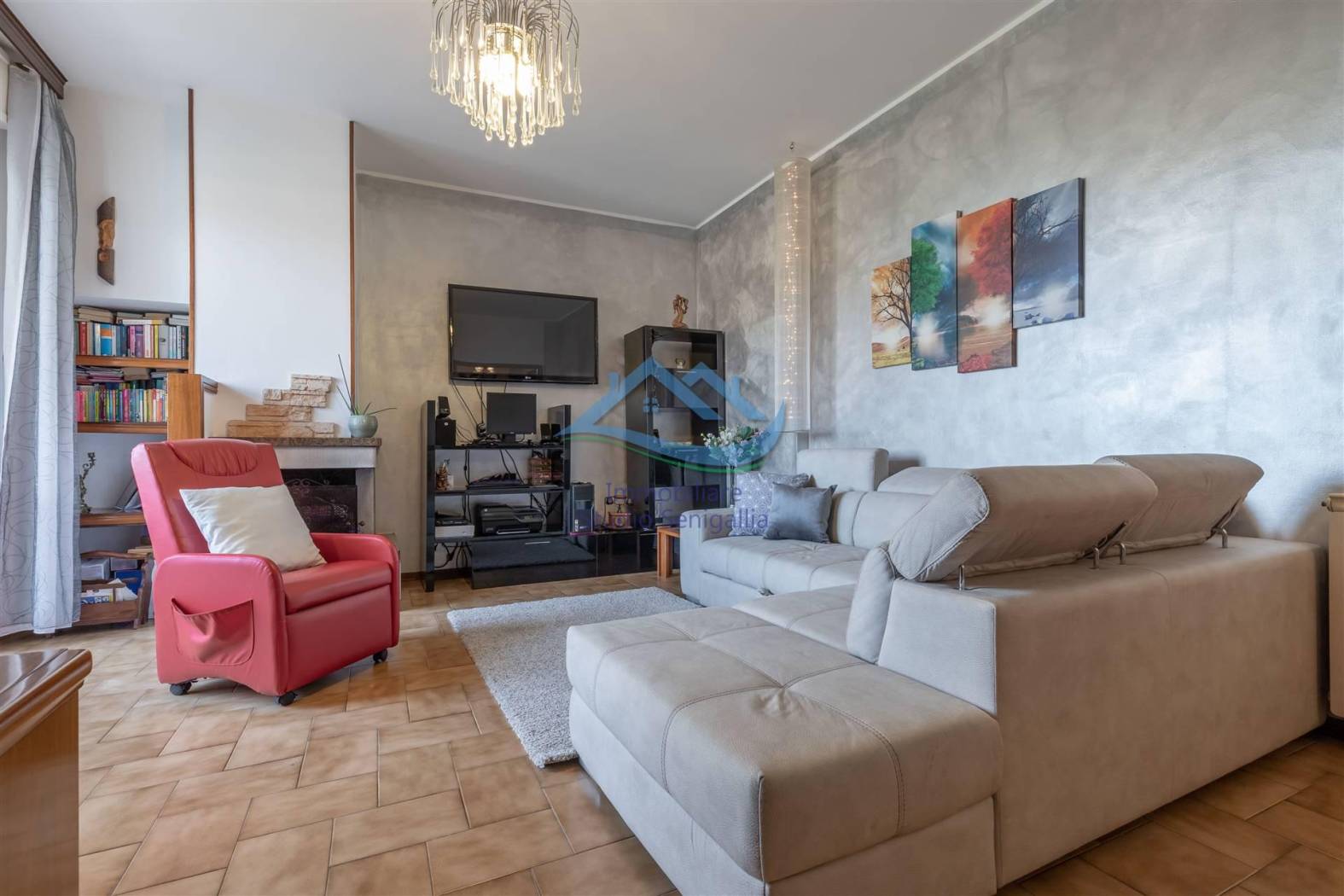 Appartamento via San Pellegrino, Ripe, Trecastelli