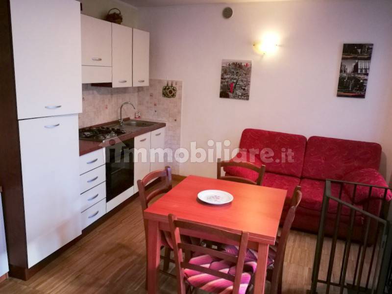 Bilocale via San Rocco, Centro, Morbegno