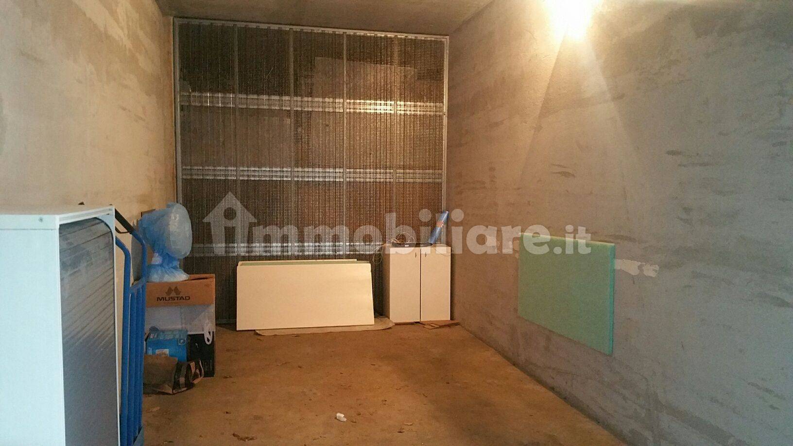 Garage - Box in Vendita