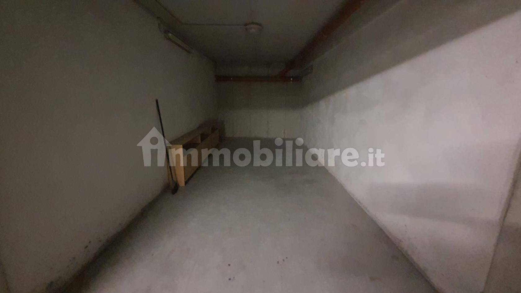 Garage - Box in Vendita