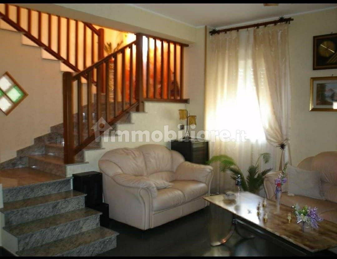 Appartamento via Emilia Romagna 20, Marconia, Pisticci